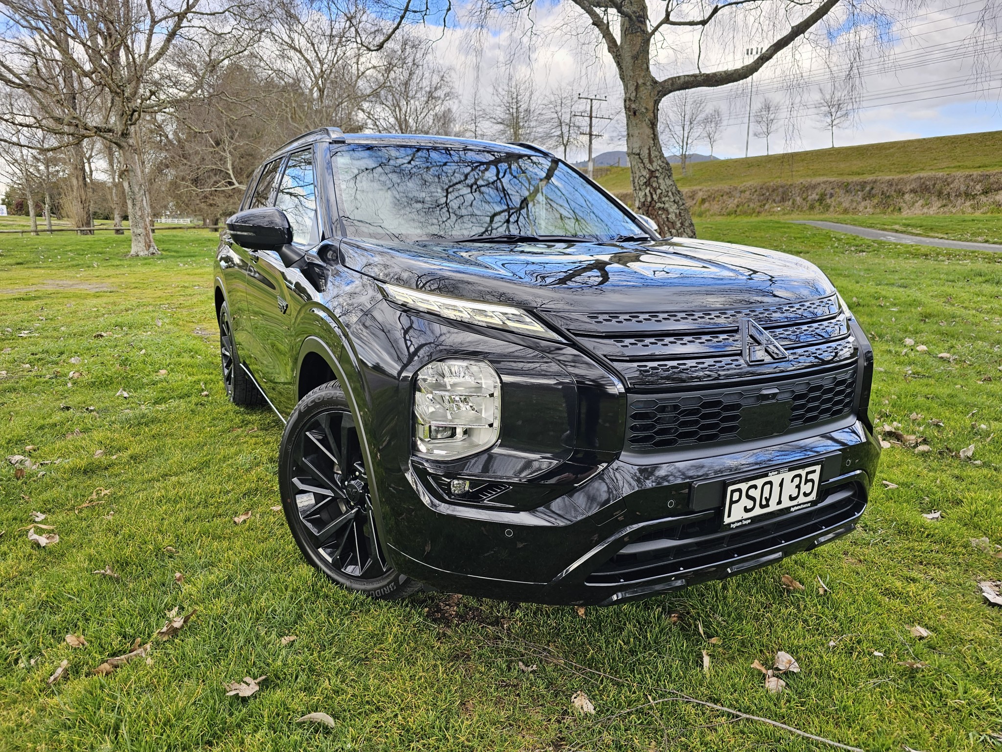 Mitsubishi Outlander 2023 | VRX PHEV/4WD/AT