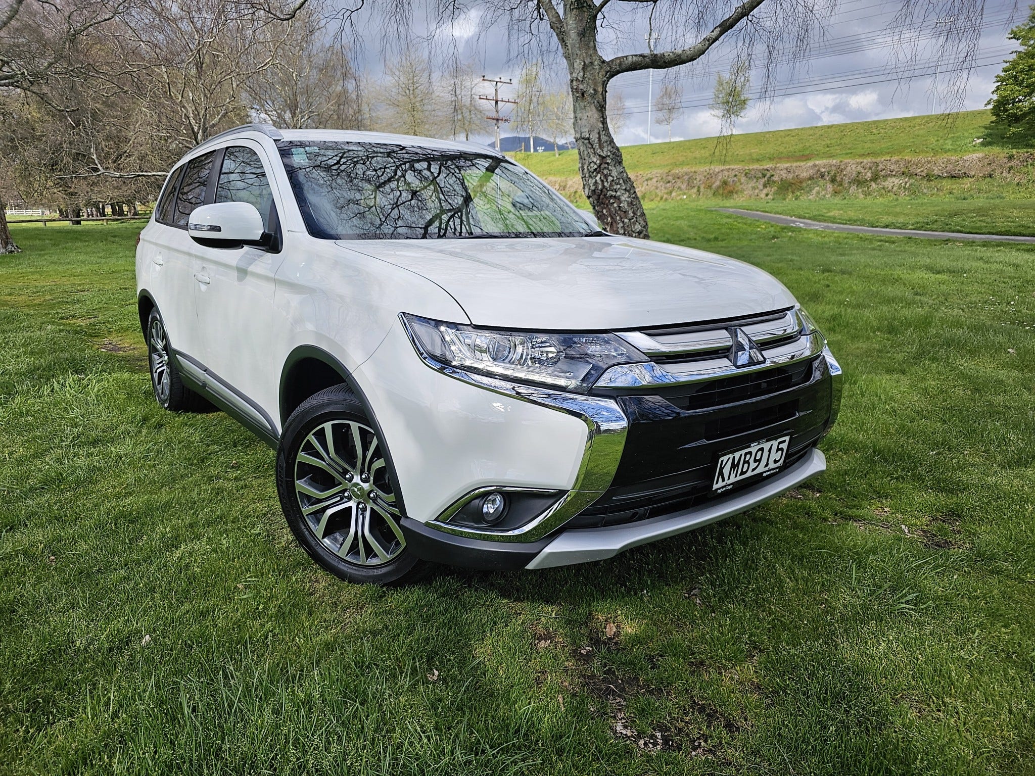Mitsubishi Outlander 2017 | XLS 2.4P/4WD/CVT