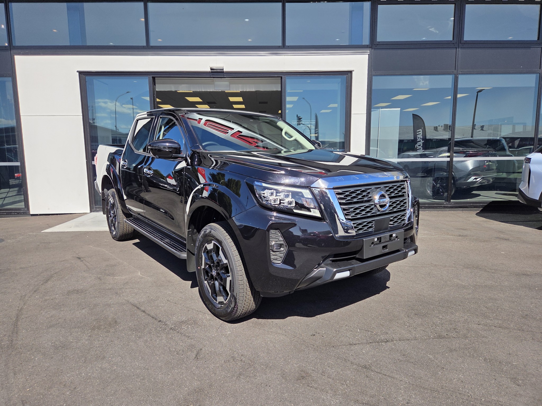 Nissan Navara 2026 | ST-X 2.3D/4WD/7AT