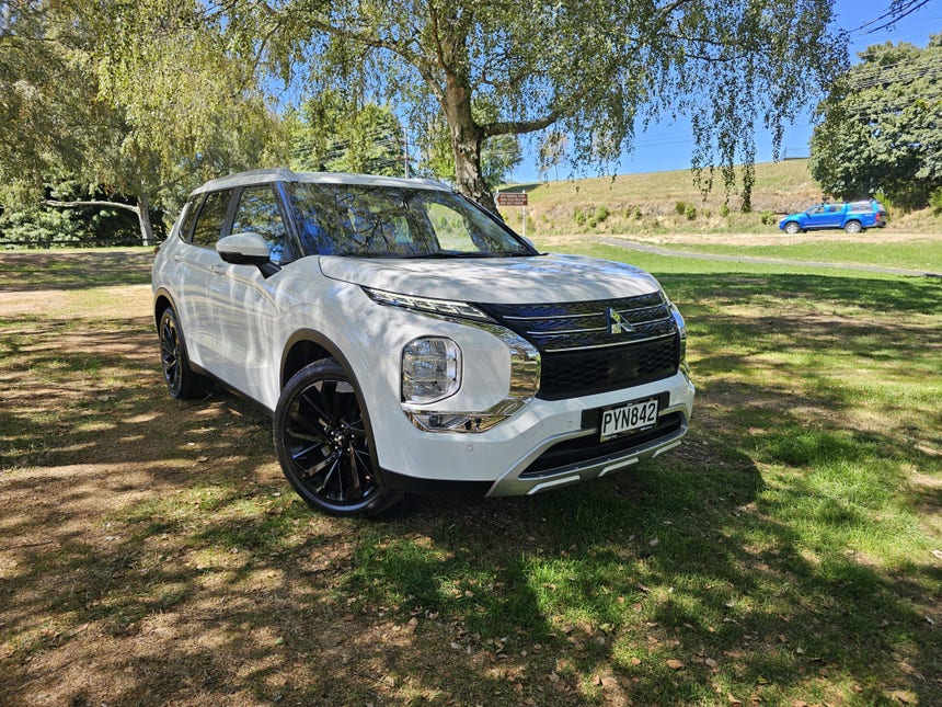 Mitsubishi Outlander 2023 | XLS 2.5P/4WD/CVT