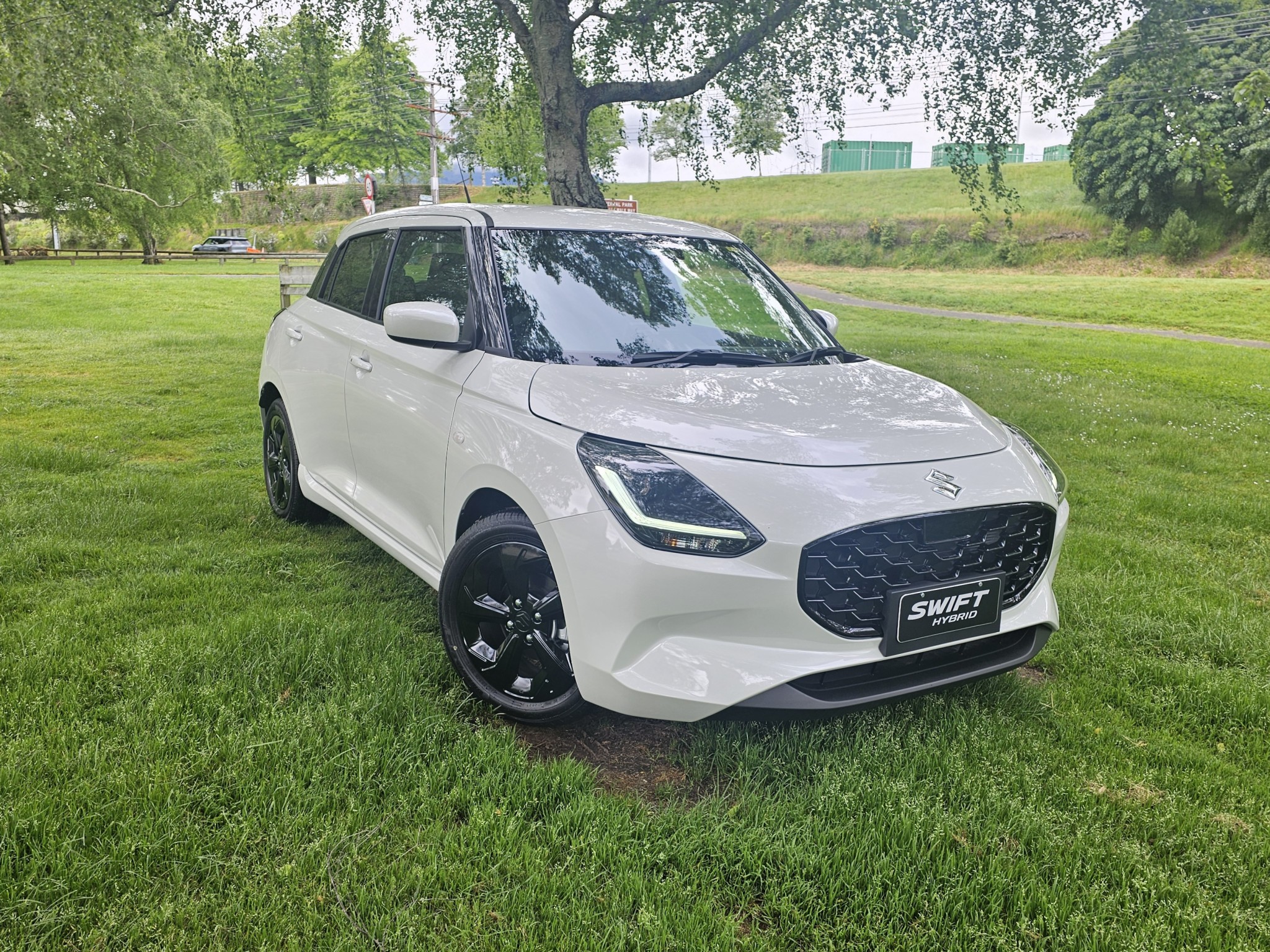 Suzuki Swift 2026 | GLZC 1.2PMH/CVT